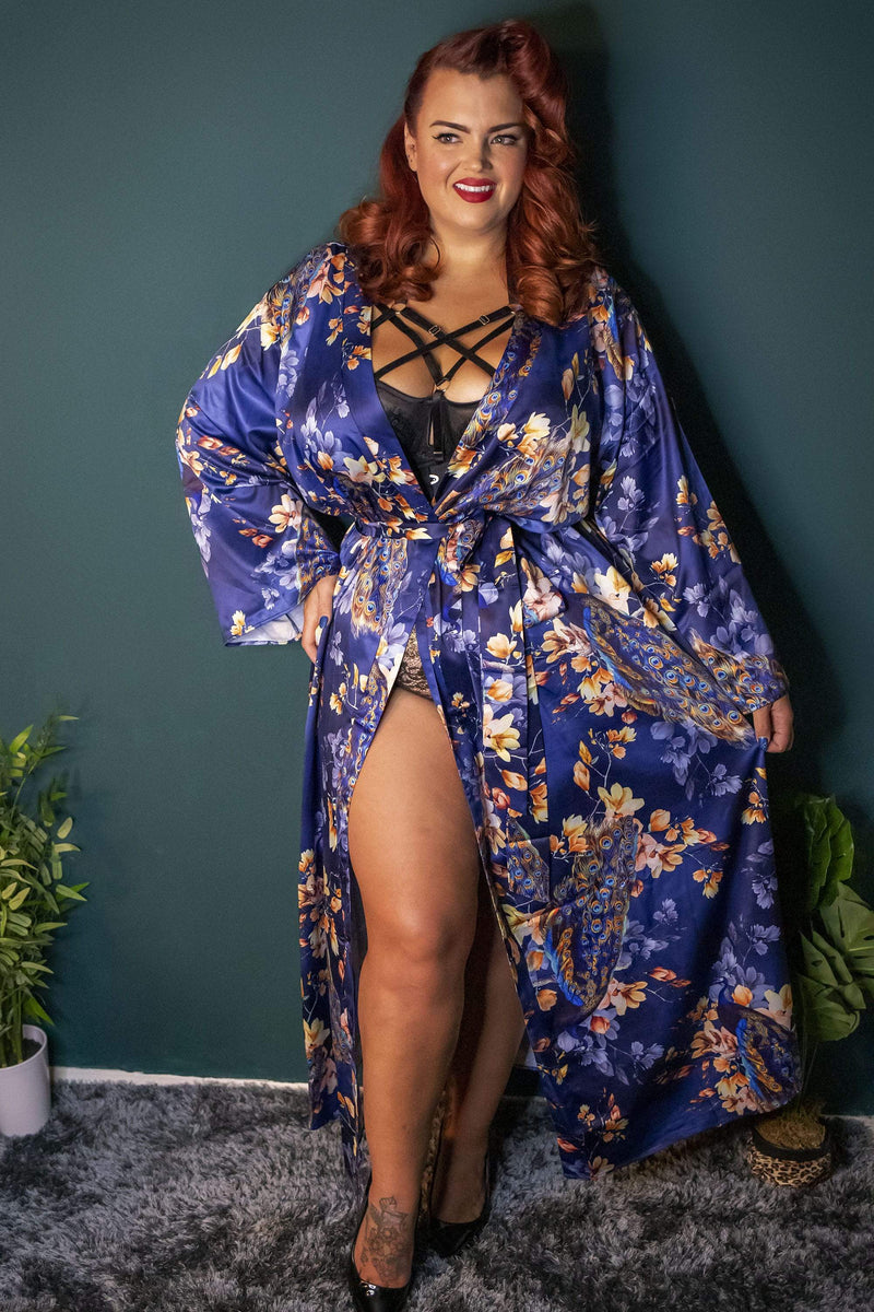 FFFB Peacock Print Satin Robe Curve – Playful Promises